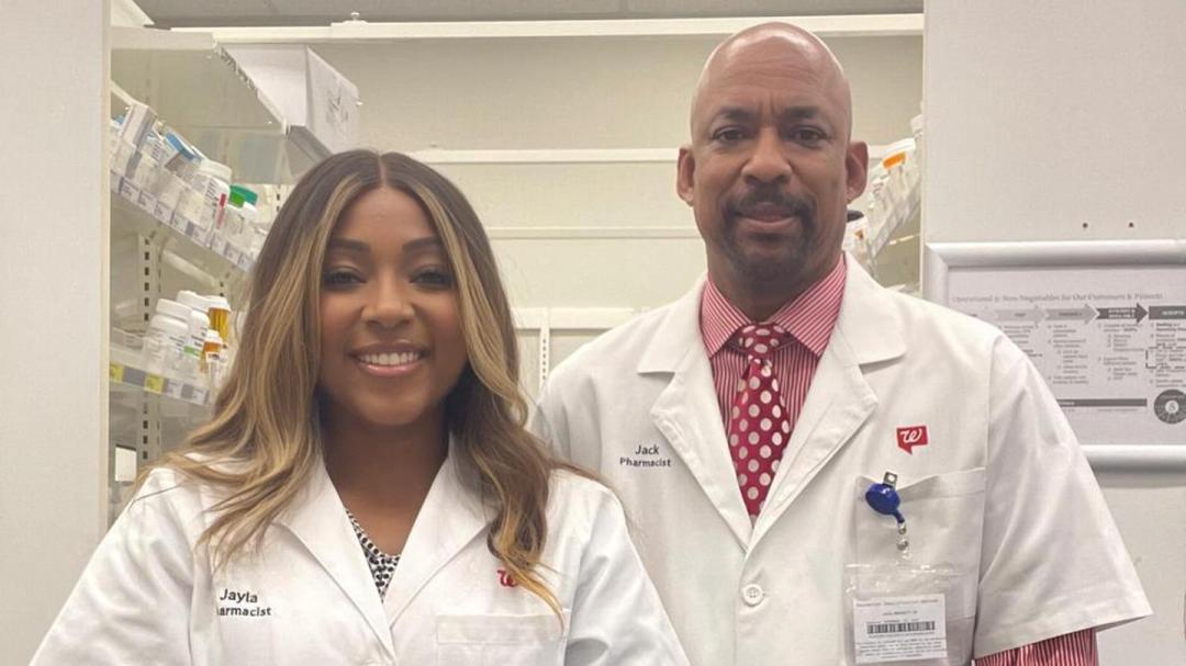 A day in the life of a Walgreens pharmacy manager | Walgreens Boots ...
